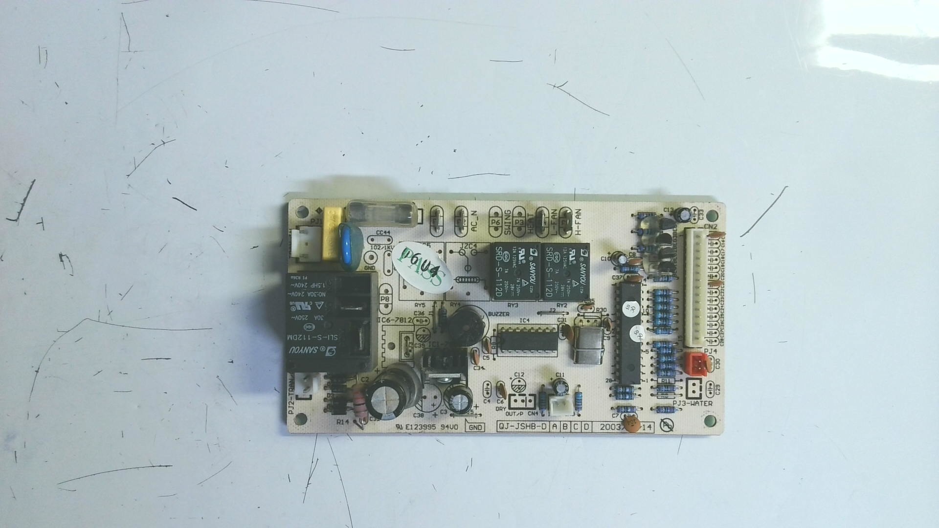 Placa electronica e123995 94v0 e4 - Repuestos de Aire Acondicionado